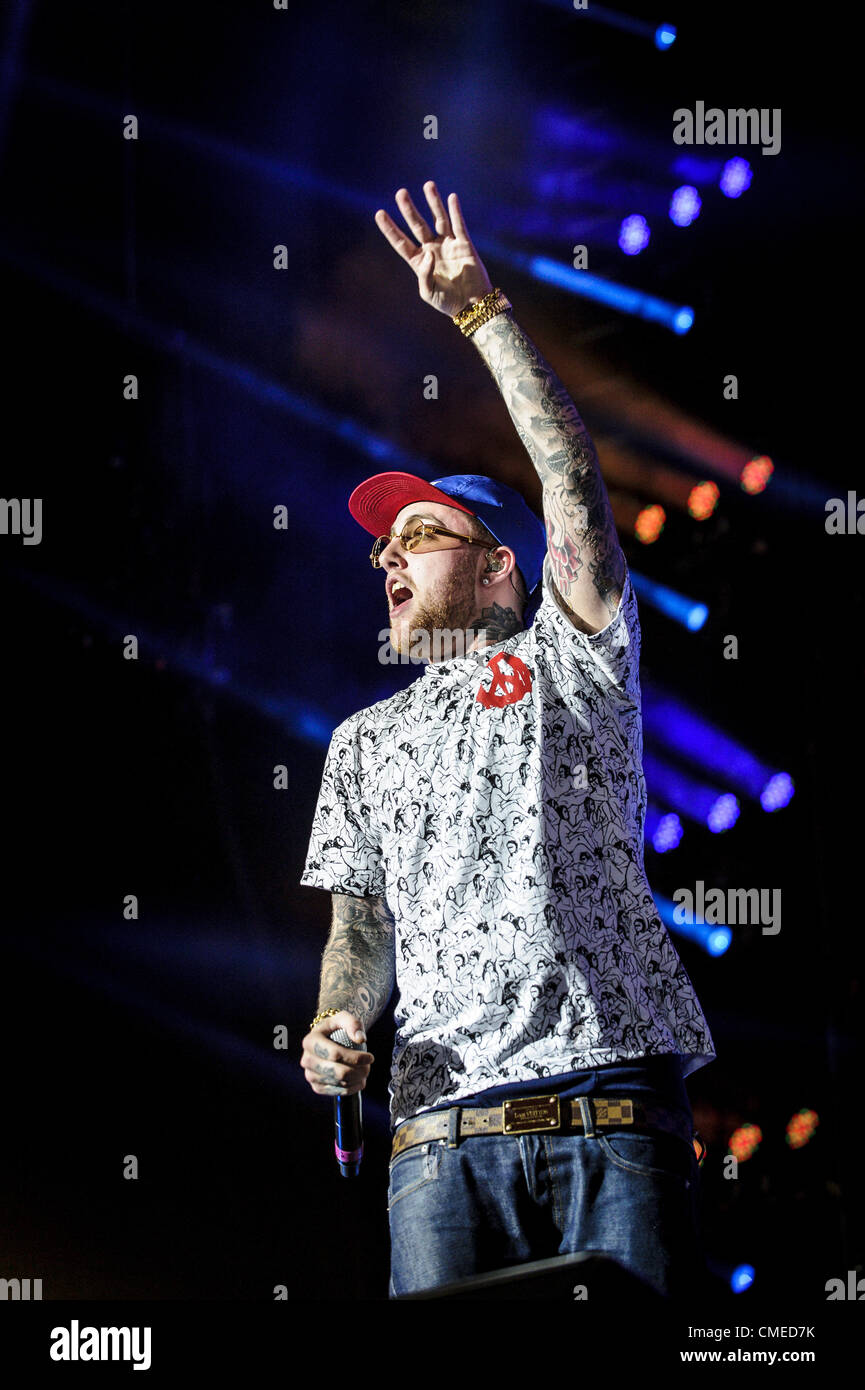 Mac miller rapper hi-res stock photography and images - Alamy