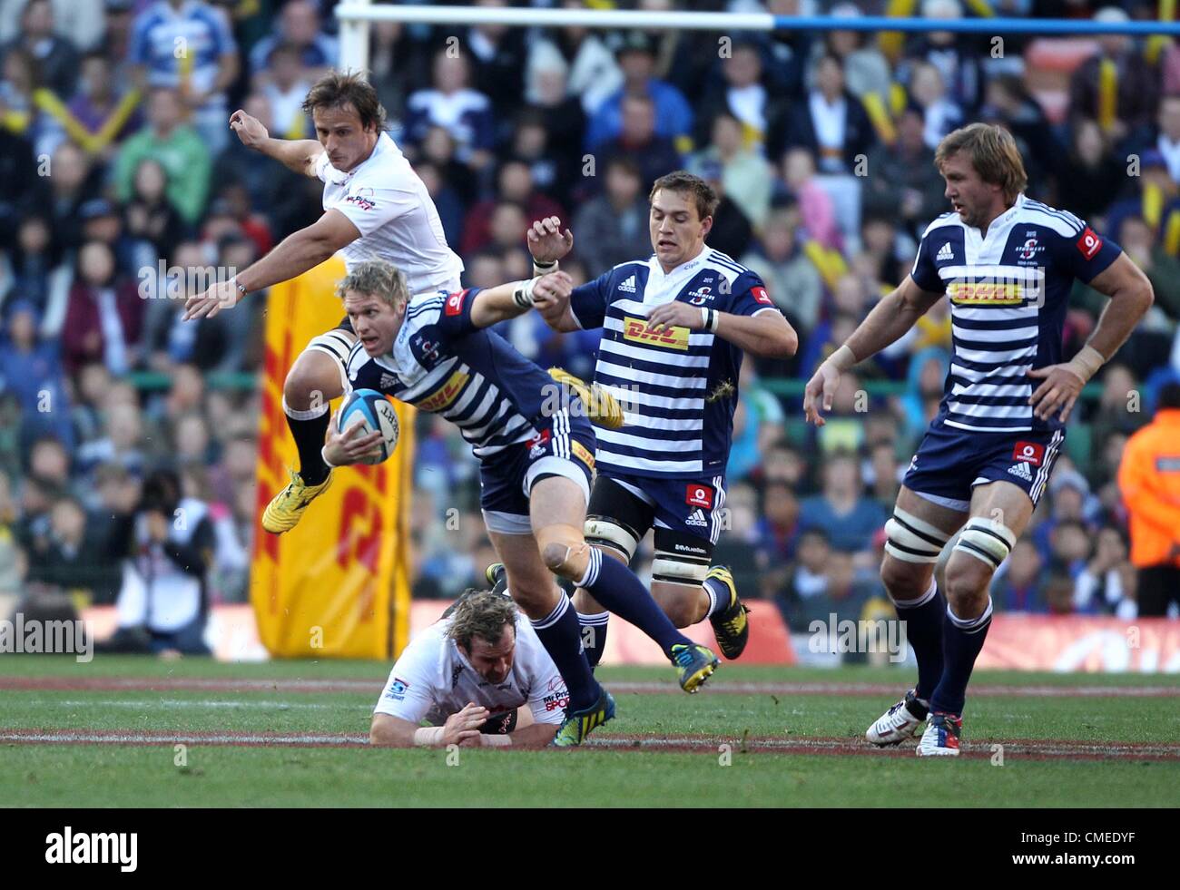 CAPE TOWN, SOUTH AFRICA - JULY 28, Stormers captain Jean de Villiers ...