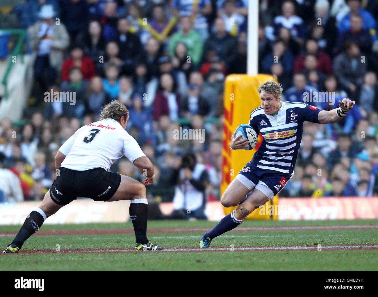 CAPE TOWN, SOUTH AFRICA - JULY 28, Stormers captain Jean de Villiers ...