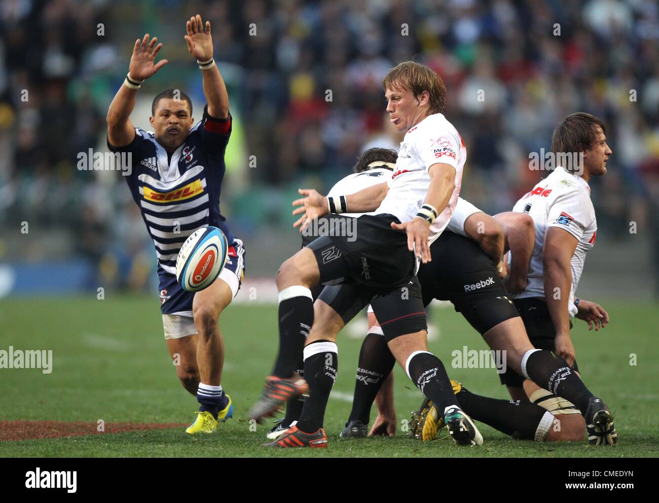 Luke mcleod hi-res stock photography and images - Alamy