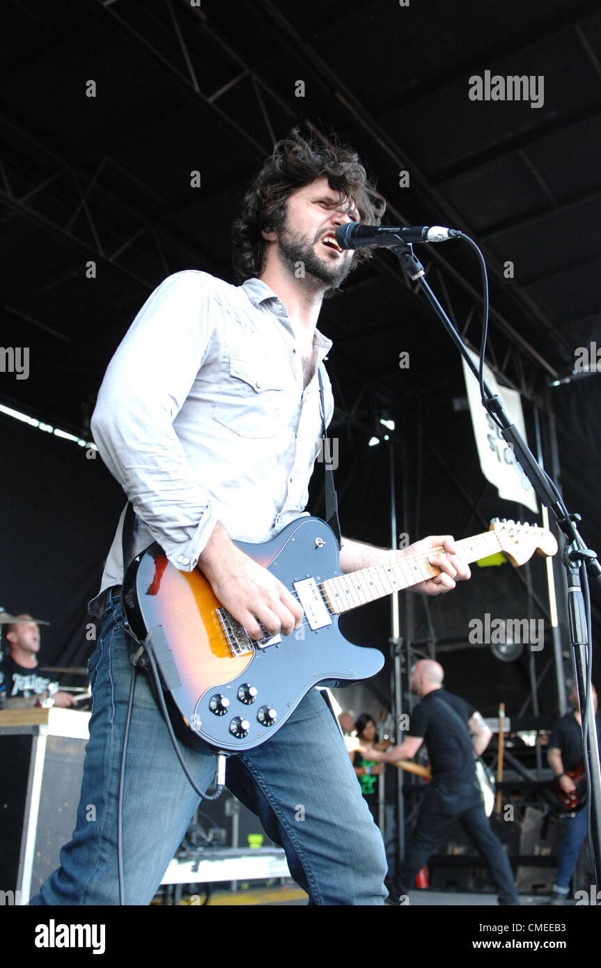 VANS WARP TOUR 2012 bringsTAKING BACK SUNDAY, whose rock tunes gets the ...