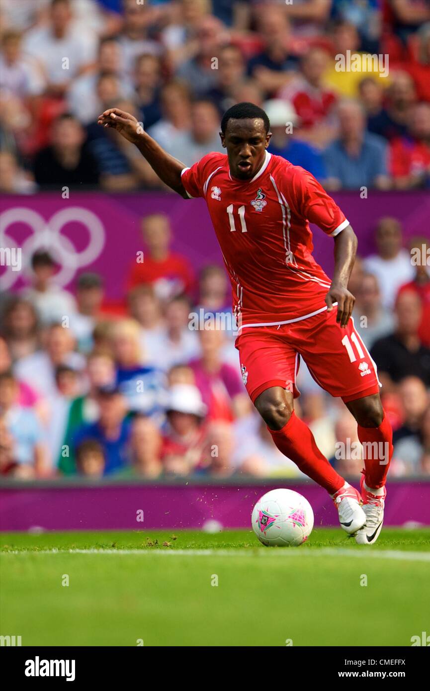 Old arab man football hi-res stock photography and images - Alamy