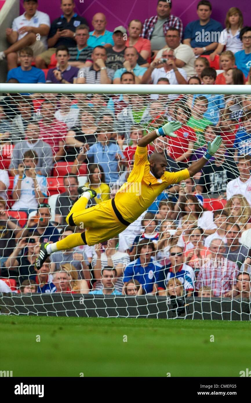 United Arab Emirates Goalkeeper High Resolution Stock Photography and ...