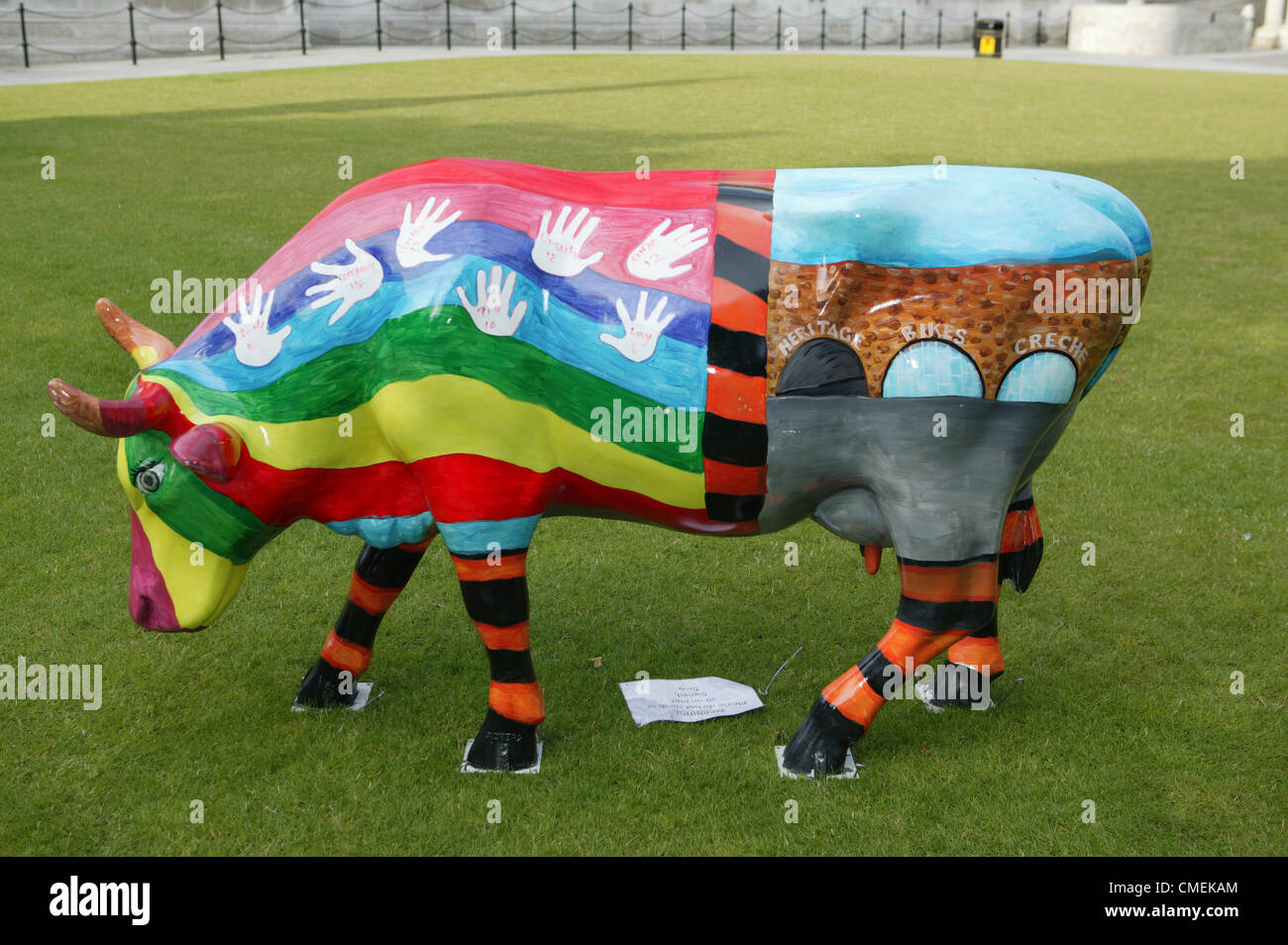 Cow parade in new york city hi-res stock photography and images - Alamy