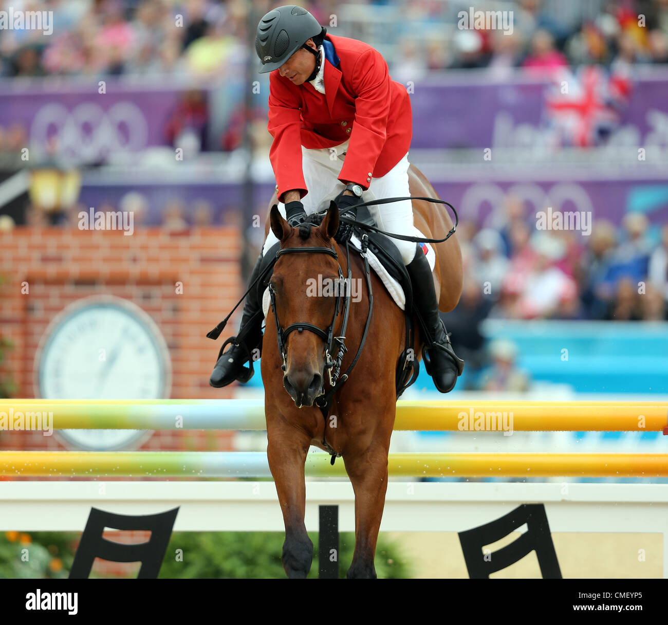 RONALD GOETSCHEL-ZABALA EQUADOR GREENWICH PARK LONDON ENGLAND 31 July ...