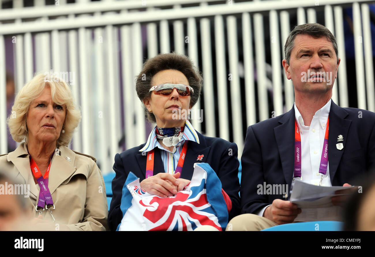 Hrh duchess of cornwall hi-res stock photography and images - Alamy