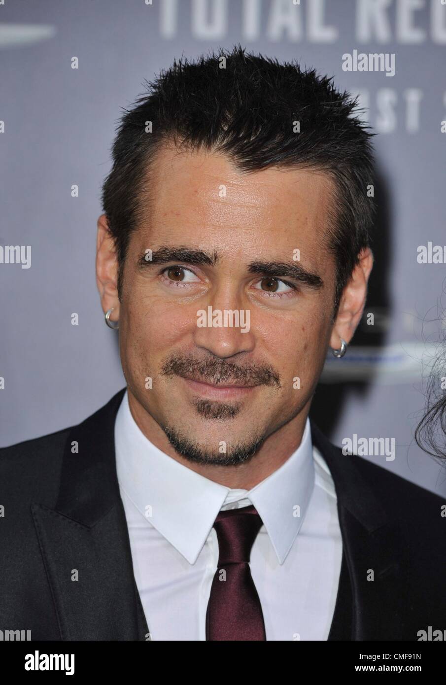 Colin Farrell at arrivals for TOTAL RECALL Premiere, Grauman's Chinese ...