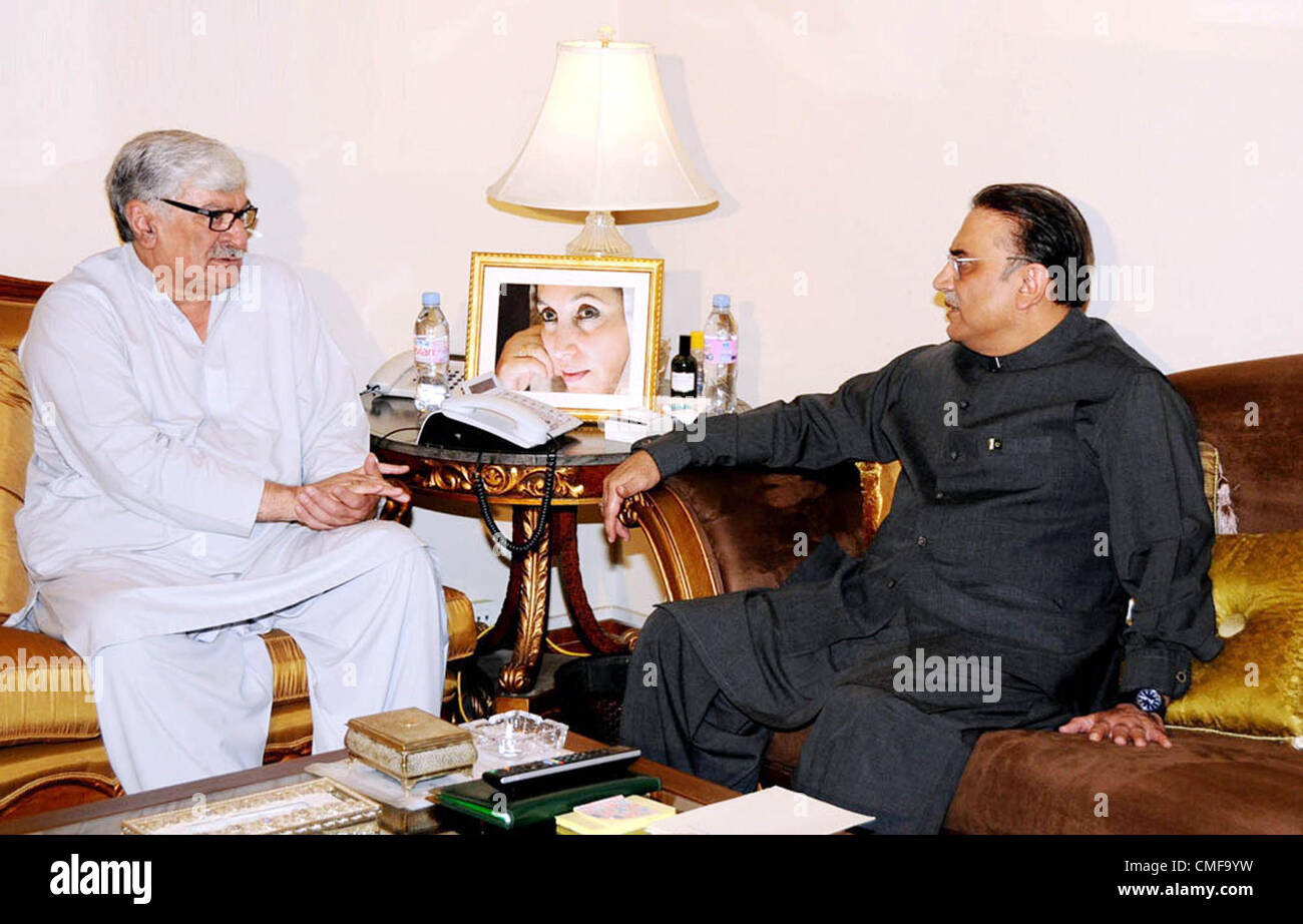 During meeting islamabad president asif ali zardari hi-res stock ...