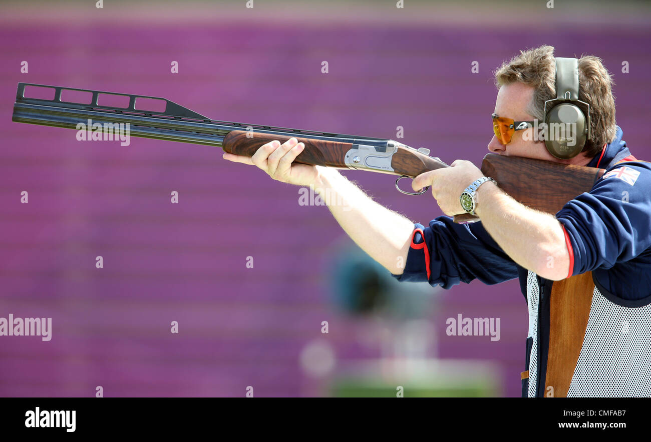 RICHARD FAULDS GREAT BRITAIN ROYAL ARTILLERY BARRACKS LONDON ENGLAND 02 ...
