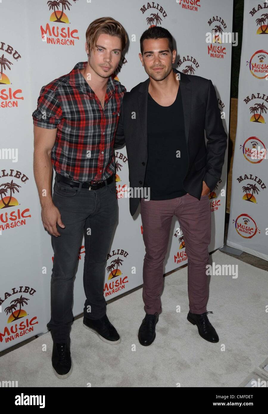 Jesse metcalfe, josh henderson hi-res stock photography and images - Alamy