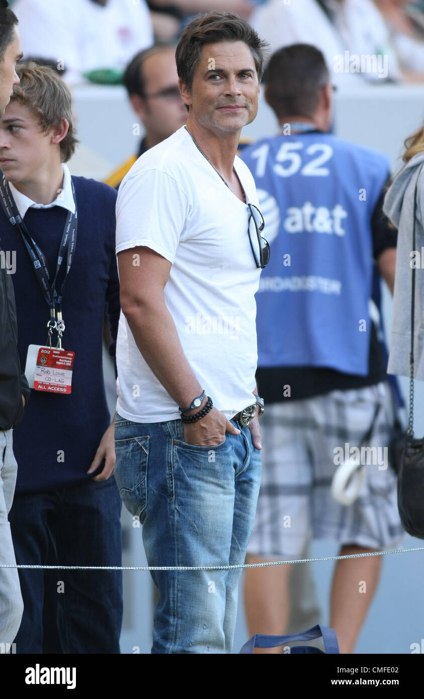 ROB LOWE CELEBS AT LA GALAXY V REAL MADRID CARSON LOS ANGELES ...