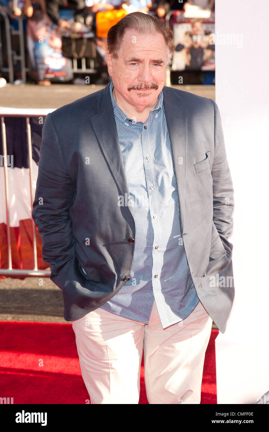 HOLLYWOOD, CA - AUG 2: Actor Brian Cox arrives at the premiere of ...