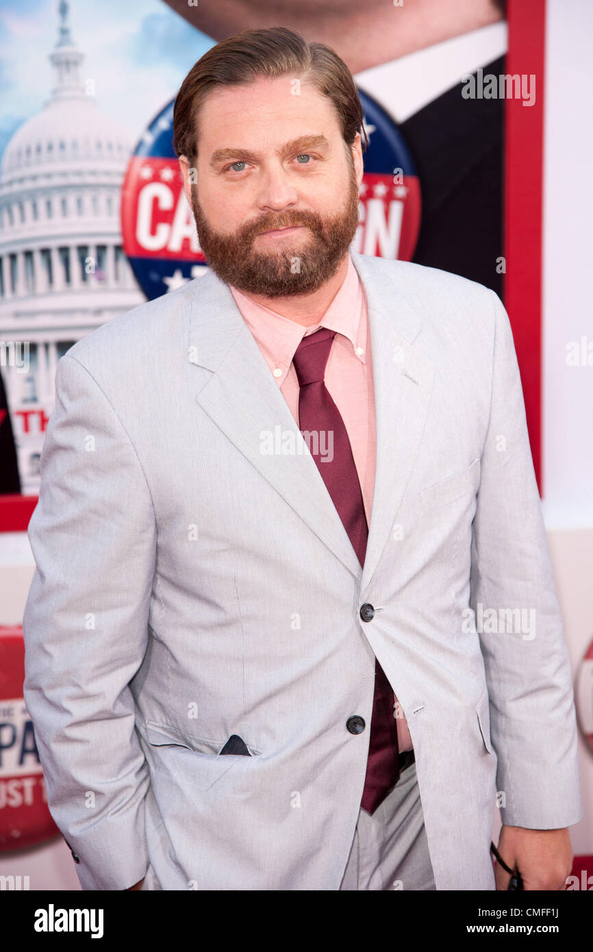 HOLLYWOOD, CA - AUG 2: Actor Zach Galifianakis arrives at the premiere ...