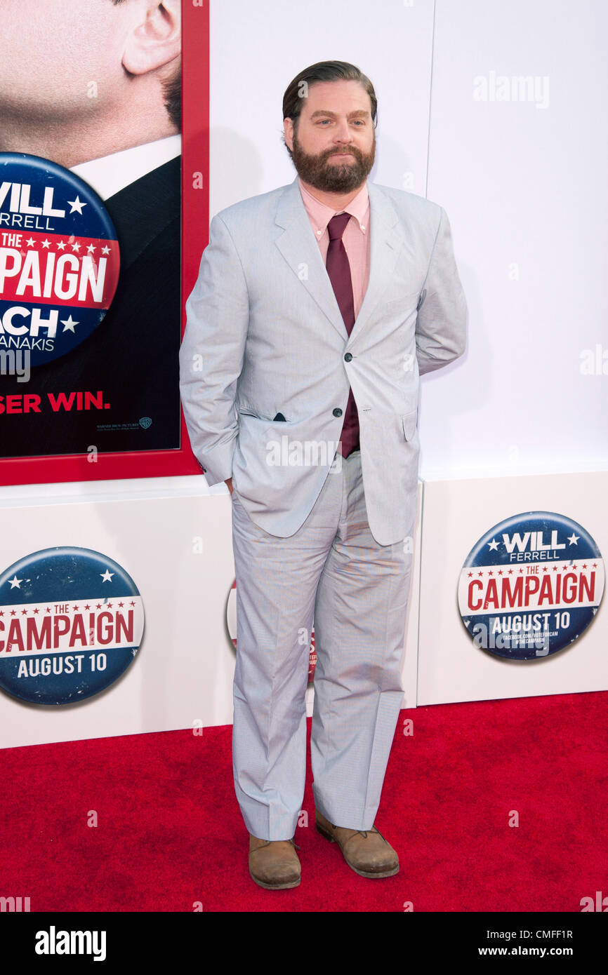 HOLLYWOOD, CA - AUG 2: Actor Zach Galifianakis arrives at the premiere ...