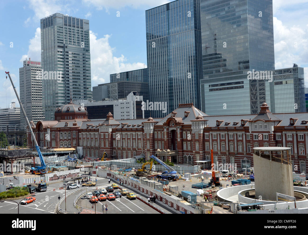 August 3, 2012, Tokyo, Japan - Construction continues as the renovation ...