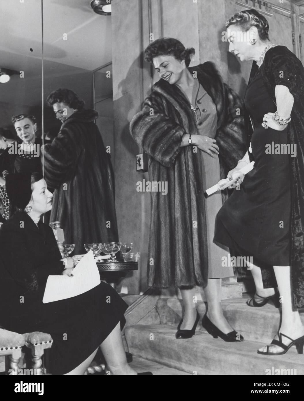 ESTELLE PARSONS with Esther Dorothy and Madeline Capp (cartoonist Al ...