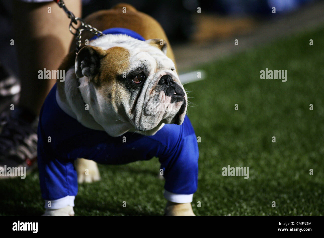 6 November 2009: Louisiana Tech Mascot Tech XX during game action ...