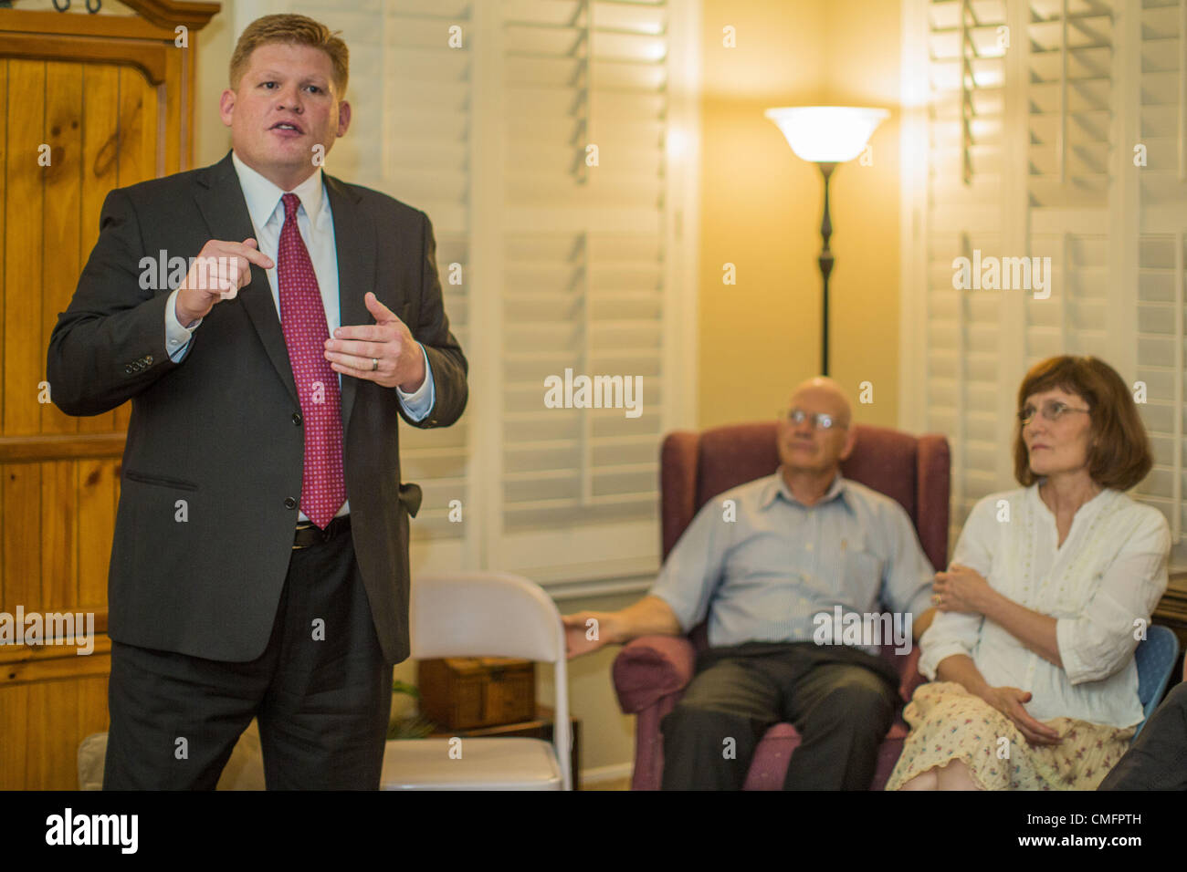 Aug. 3, 2012 - Gilbert, Arizona, U.S - WIL CARDON campaigns with ...