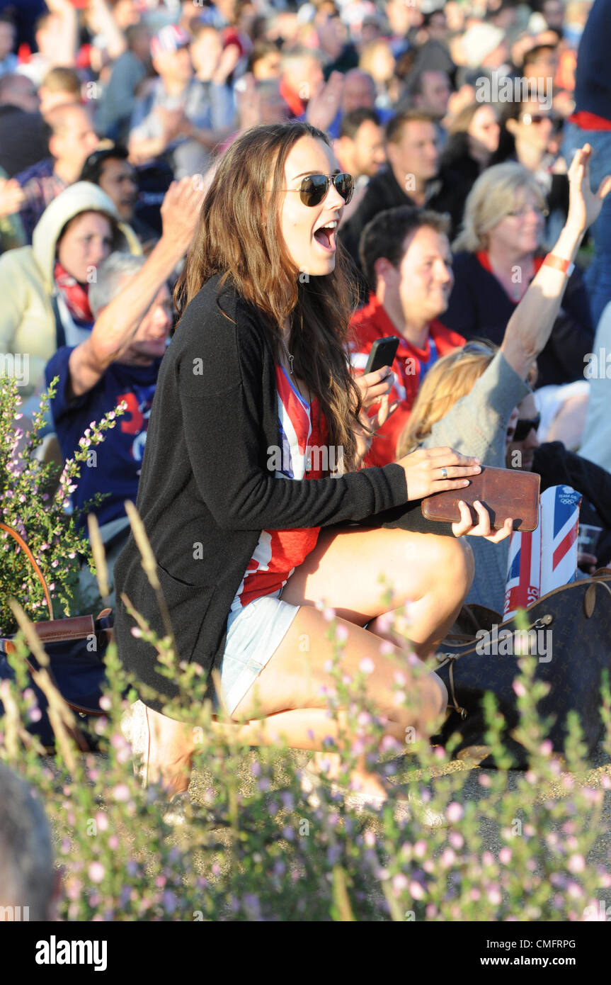 Olympic crowd High Resolution Stock Photography and Images - Alamy