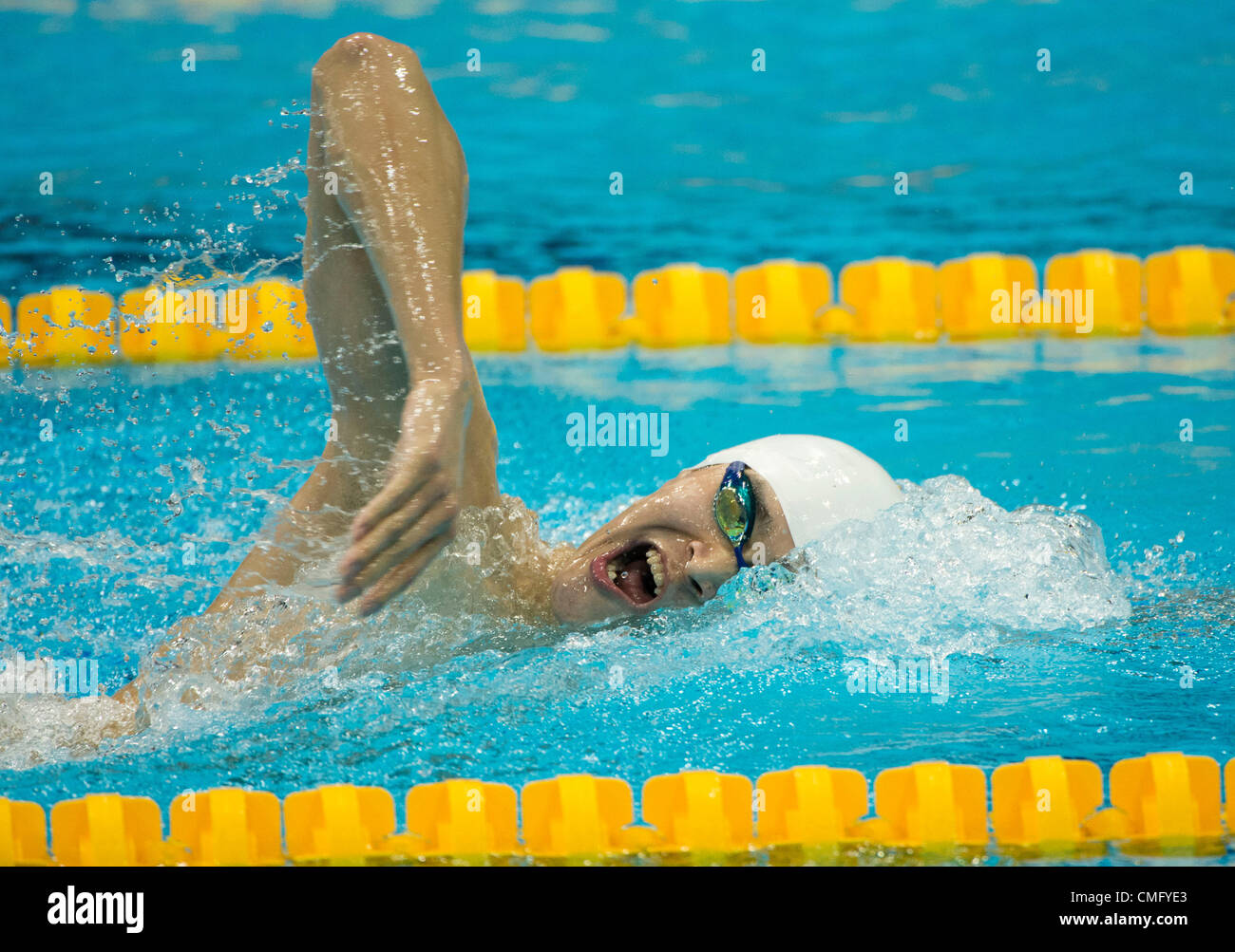 Aug. 4, 2012 - London, England, United Kingdom - Yang Sun (CHN) sets an ...