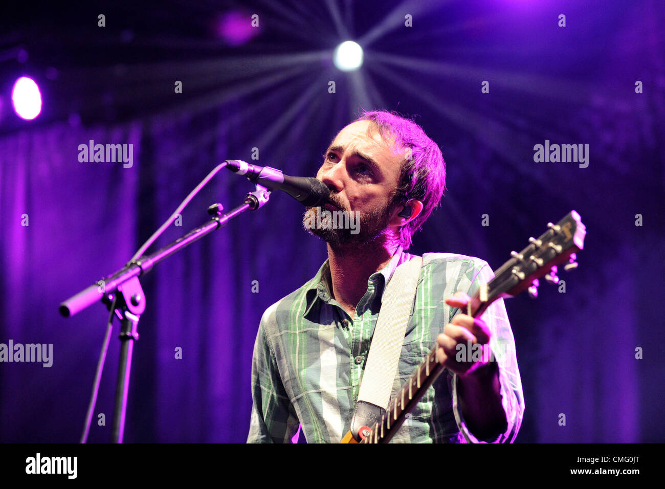 The shins singer hi-res stock photography and images - Alamy