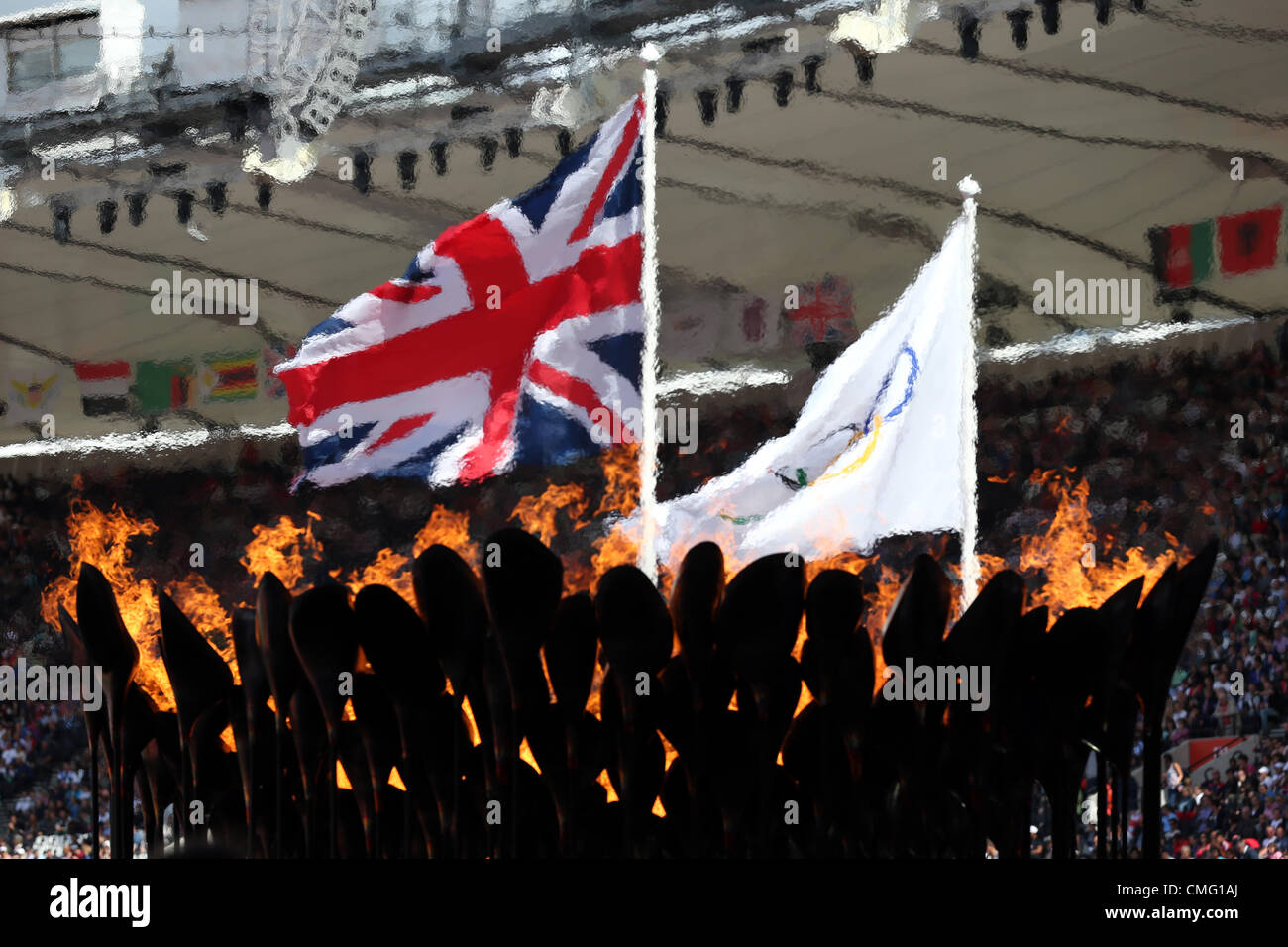 2012 olympic stadium union jack hi-res stock photography and images - Alamy