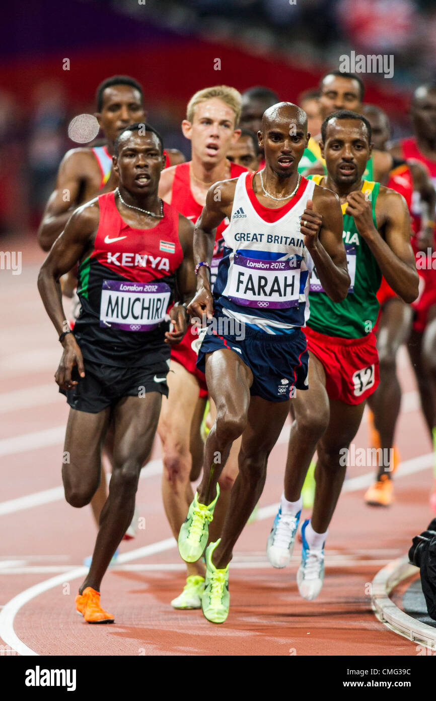 Mohamed Farah (GBR) leads the men's 10,000 where he won the gold medal ...