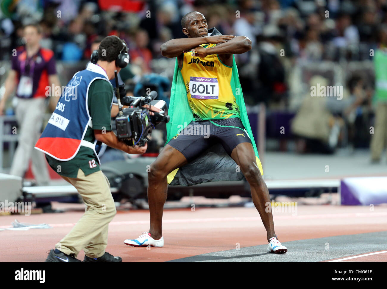 USAIN BOLT CELEBRATES Stock Photo - Alamy