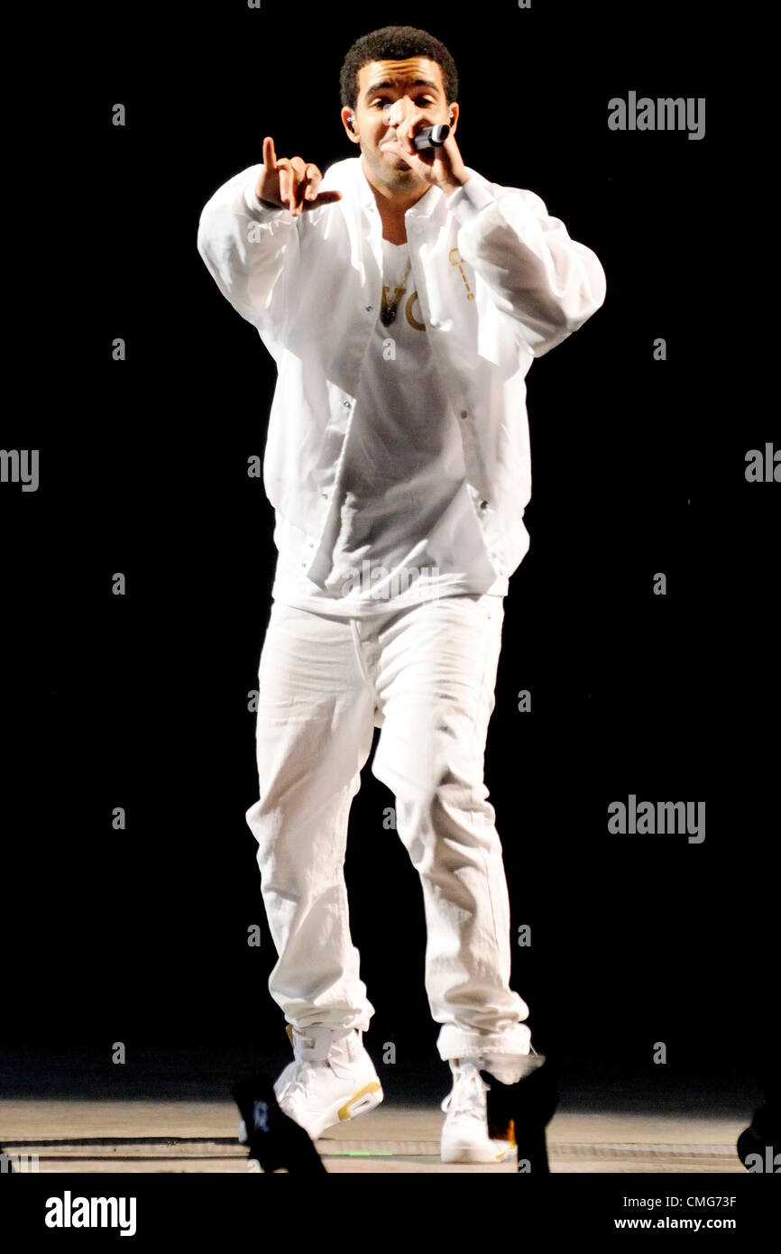 August 5, 2012 - Toronto, Canada - Drake performs at the 2012 OVO Fest ...