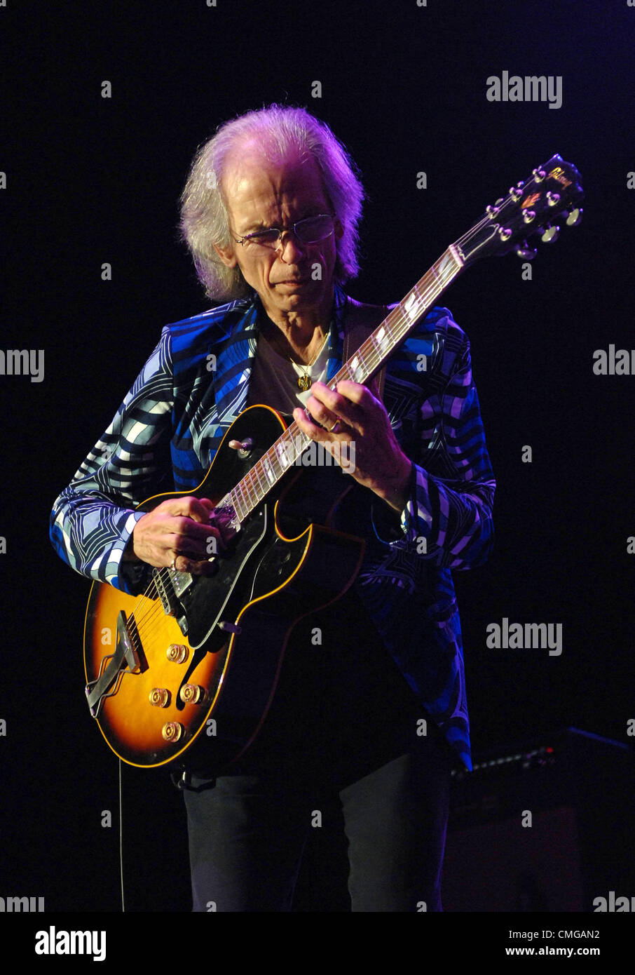 English rockers YES take the crowd back to the 60s at THE NTELOS ...