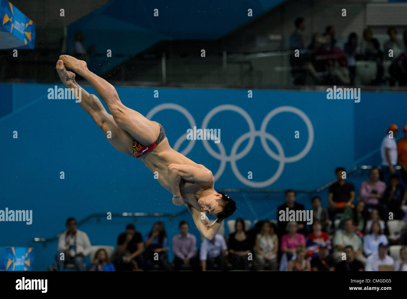 06.08.2012 Stratford, England. Chinas He Chong (CHN) competes in the ...