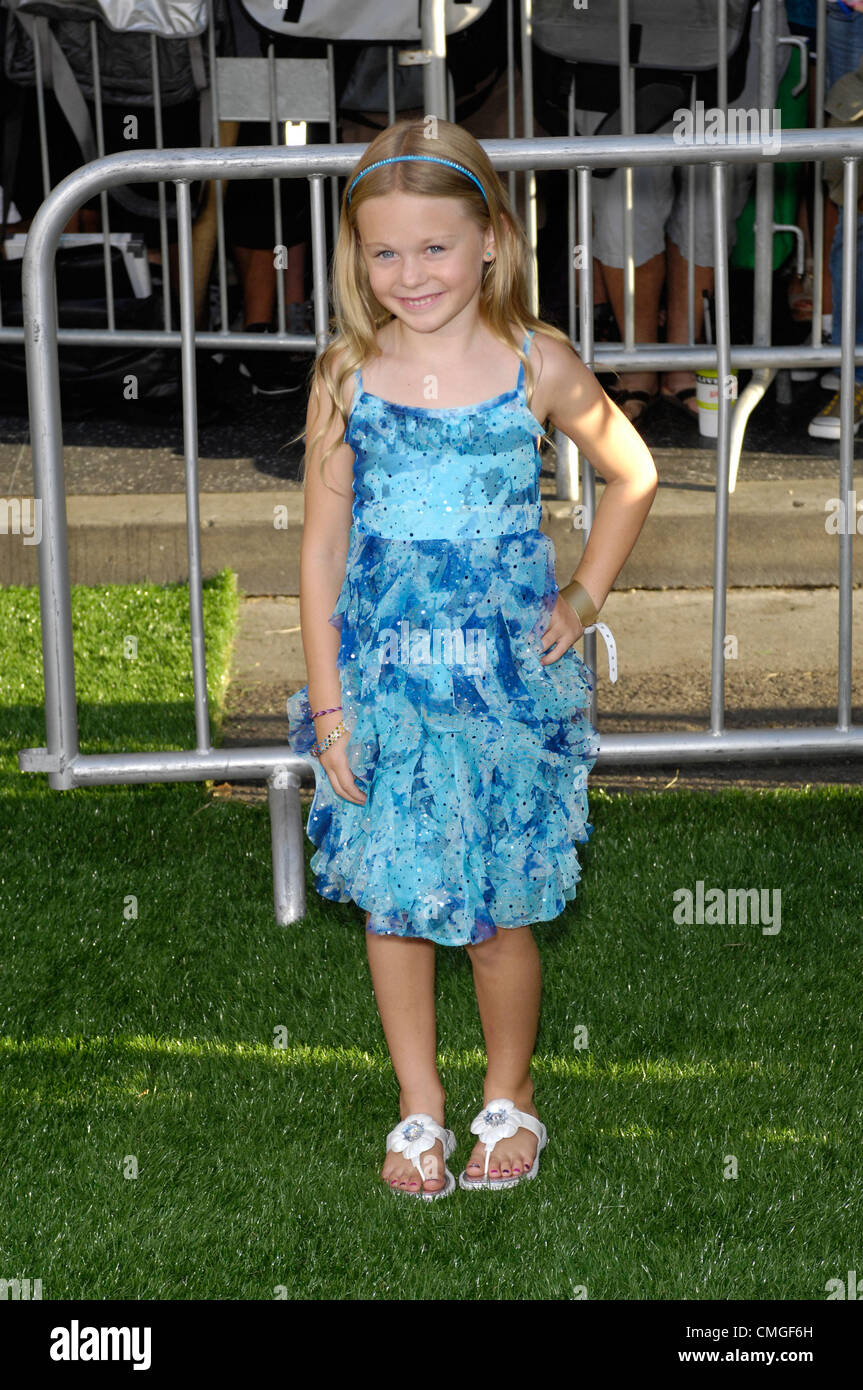 Isabella cramp hi-res stock photography and images - Alamy