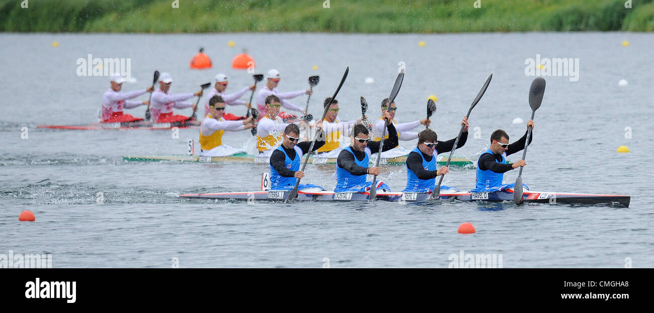 Kayak Four (K4) 1000m Men qualification, Daniel Havel, Lukas Trefil ...