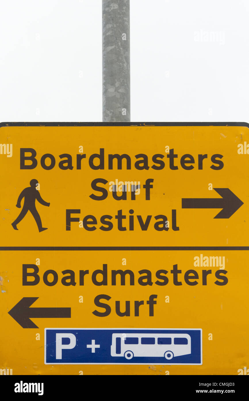 Car park directions hi-res stock photography and images - Alamy