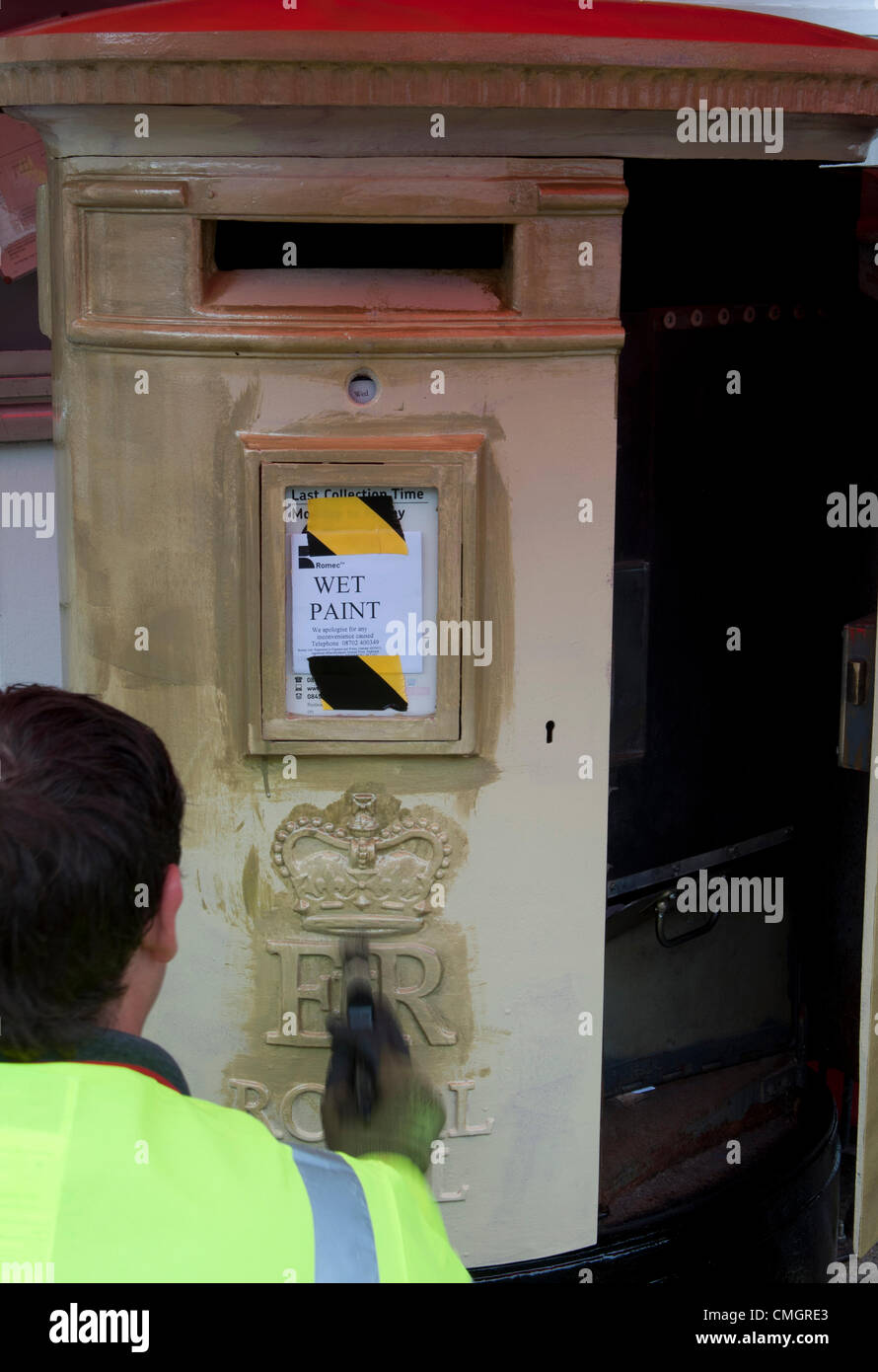 8th Aug 2012. Postbox painted gold commemorating Nick Skelton`s ...