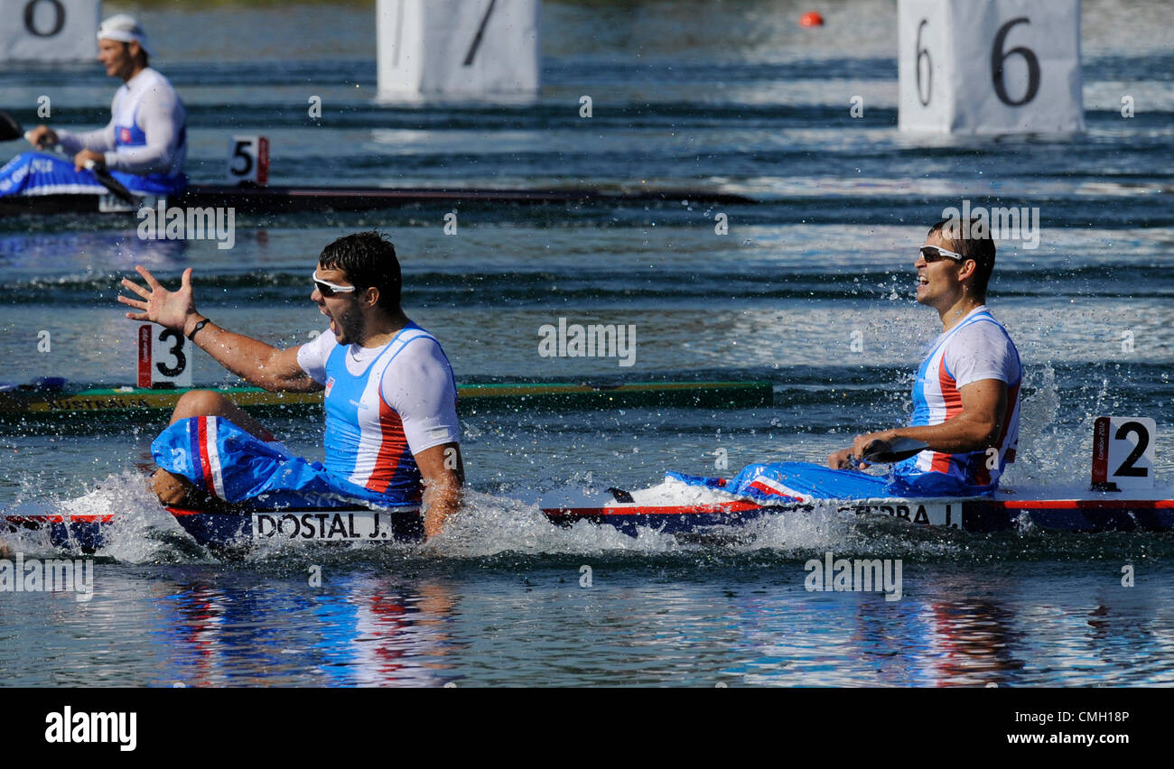 Kayak Four (K4) 1000m Men Final A, Bronze medal for the Czechs. Josef ...