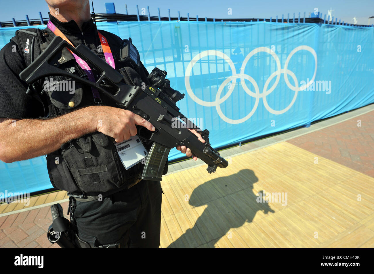 Security games guard olympic hi-res stock photography and images - Alamy