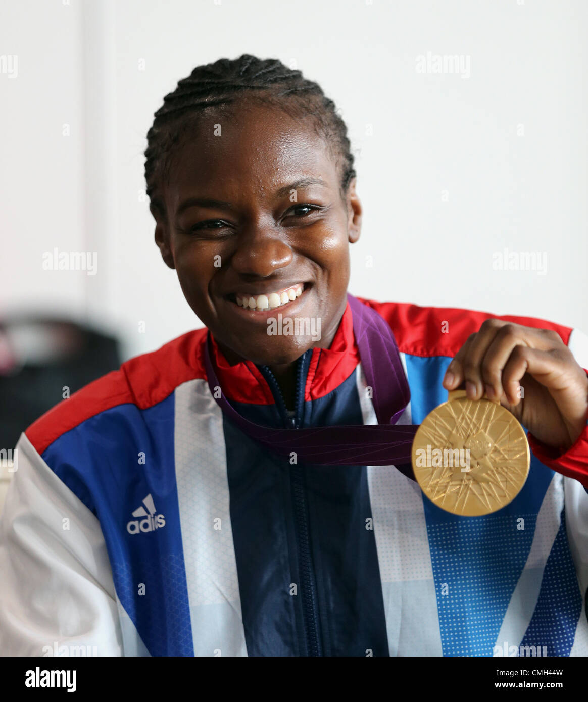 NICOLA ADAMS WITH HER GOLD MED GREAT BRITAIN EXCELL ARENA LONDON ...