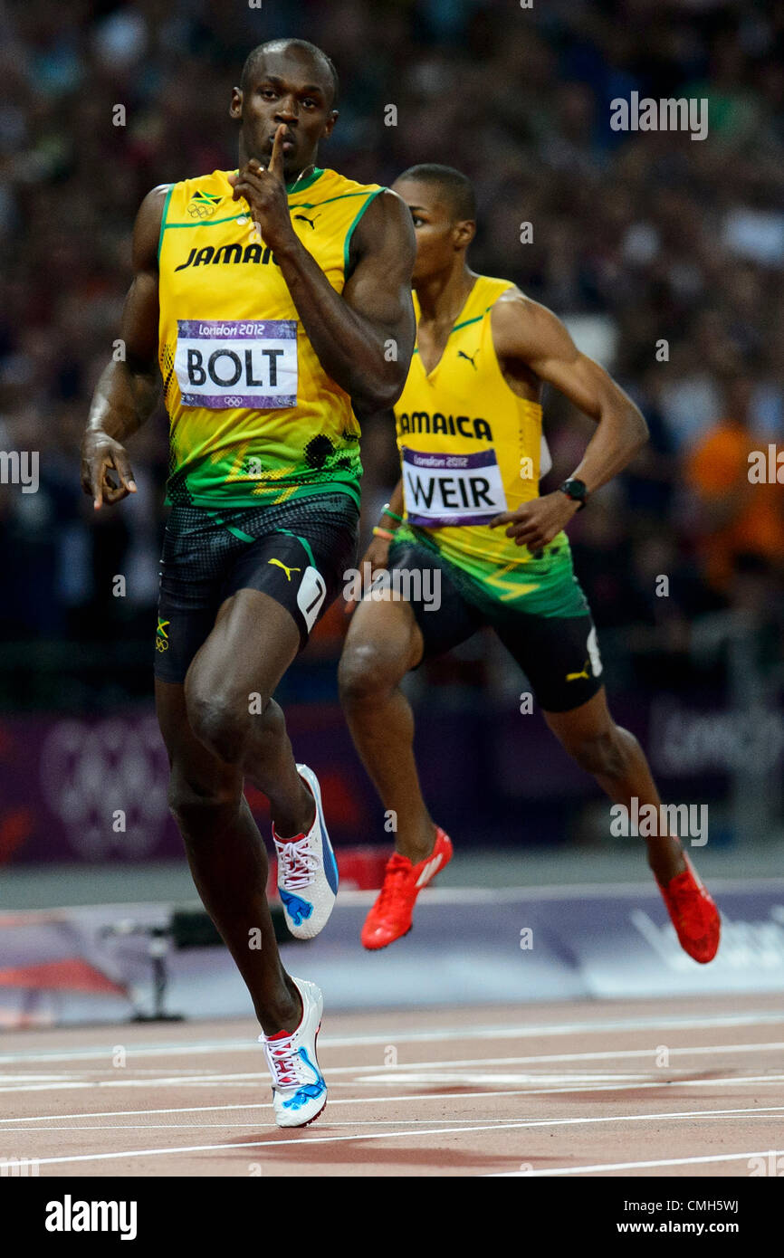 09.08.2012 London, England. Jamaicas Usain Bolt (JAM) wins Gold in the Mens 200m Final ahead of ...