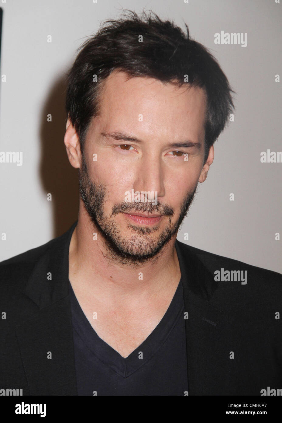 Side by side 2012 keanu reeves hi-res stock photography and images - Alamy