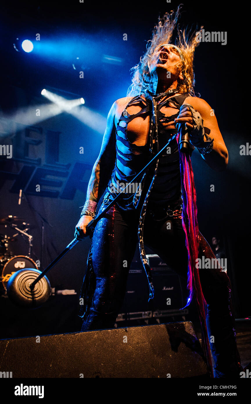 Aug. 9, 2012 - Toronto, Ontario, Canada - Lead vocalist MICHAEL STARR ...