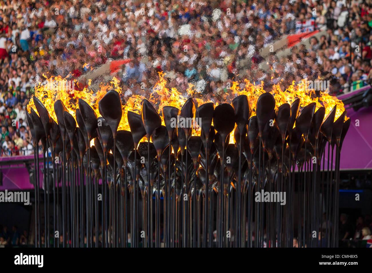 Olympic cauldron 2012 hi-res stock photography and images - Alamy