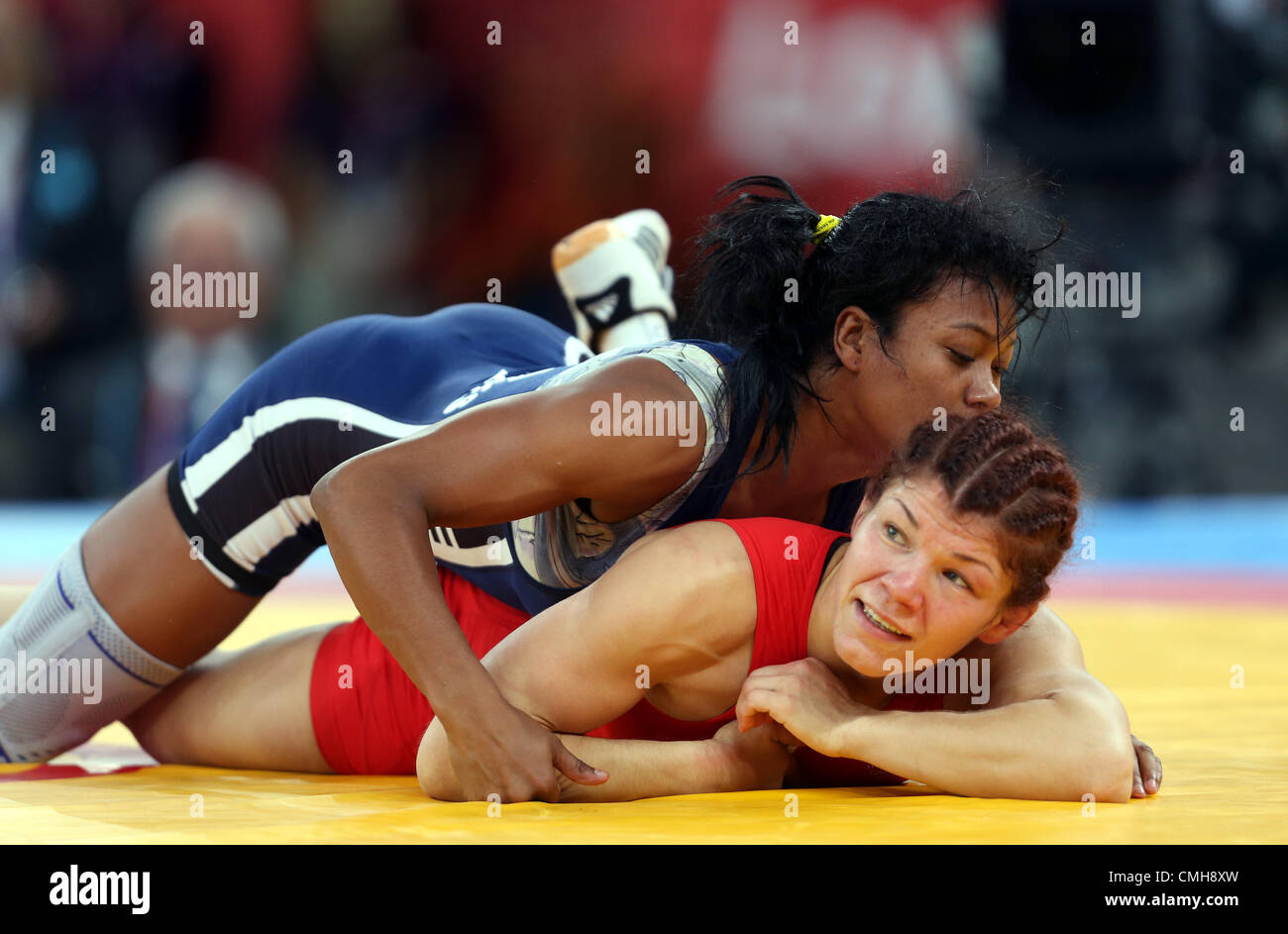 OLGA BUTKEVYCH V LISSETTE ALEX GREAT BRITAIN V EQUADOR EXCELL ARENA ...