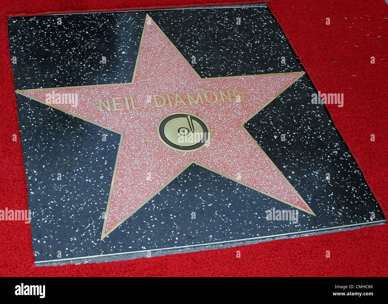 Aug. 9, 2012 - Hollywood, California, U.S. - I15524CHW .Neil Diamond ...