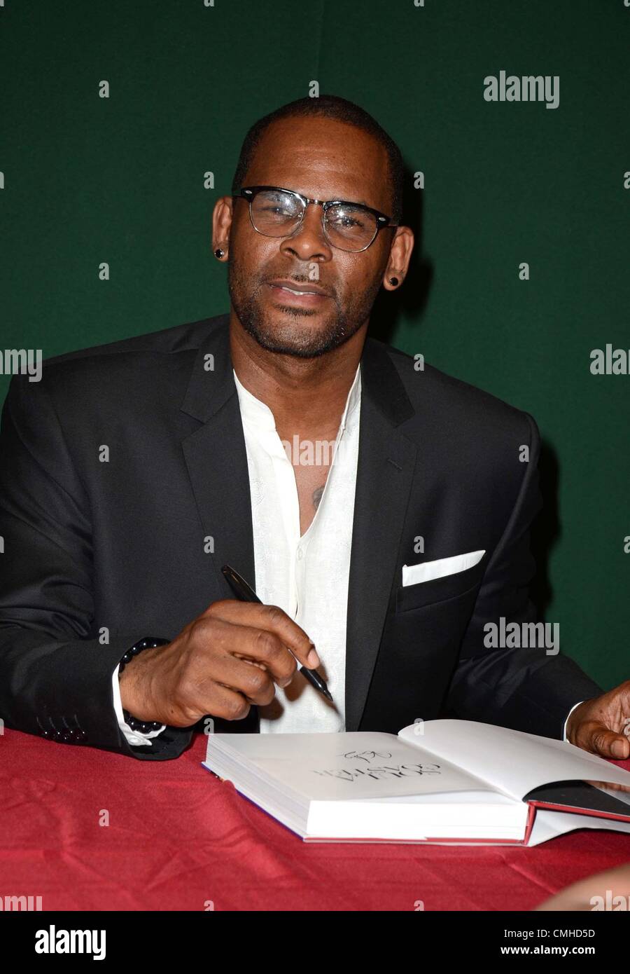 Kelly barnes hi-res stock photography and images - Alamy