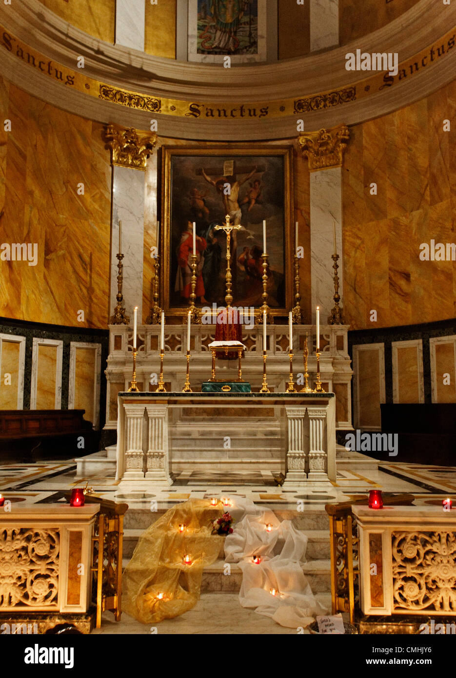 London, United Kingdom - 10 August 2012 Invited in by the catholic ...