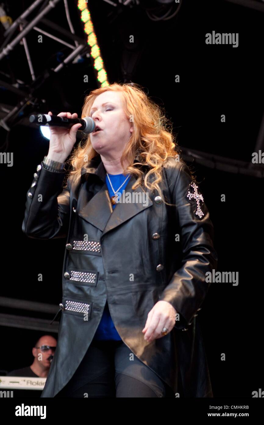 Carol decker hi-res stock photography and images - Alamy