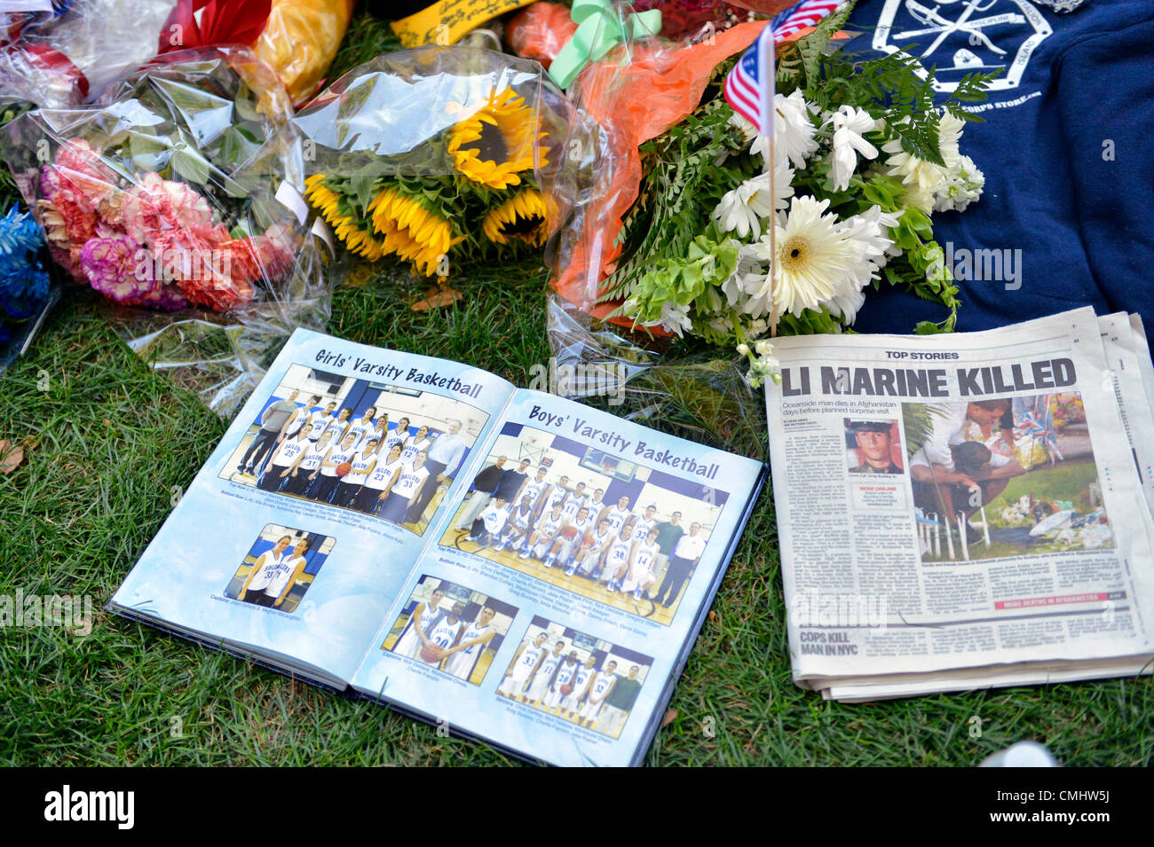 AUG. 12, 2012 - OCEANSIDE, NEW YORK U.S. - A makeshift memorial for ...