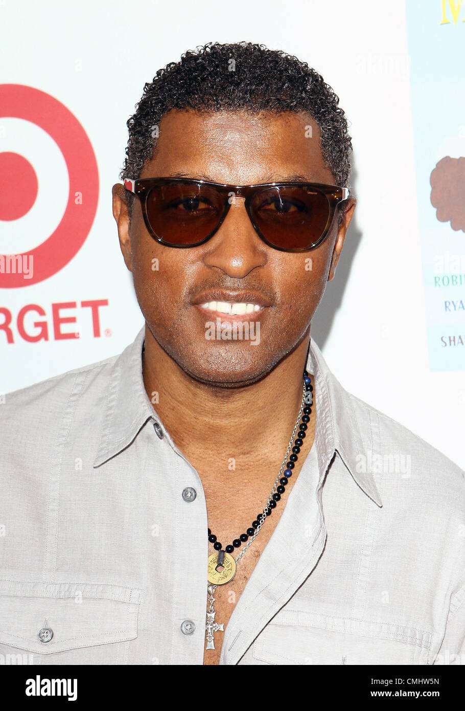 Babyface edmonds family hi-res stock photography and images - Alamy