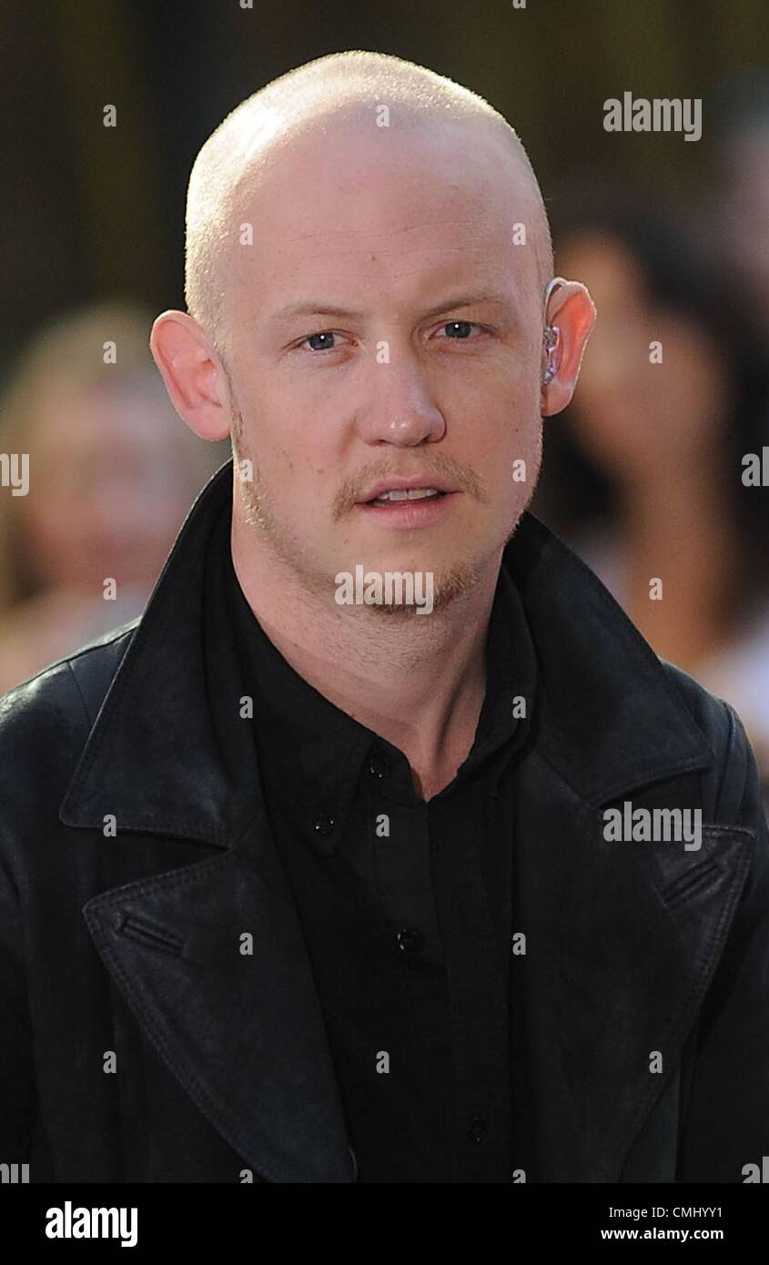 The fray isaac slade hi-res stock photography and images - Alamy